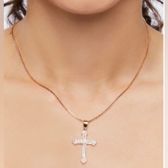 Forever 21 | Jewelry | Rhinestone Cross Necklace | Poshmark